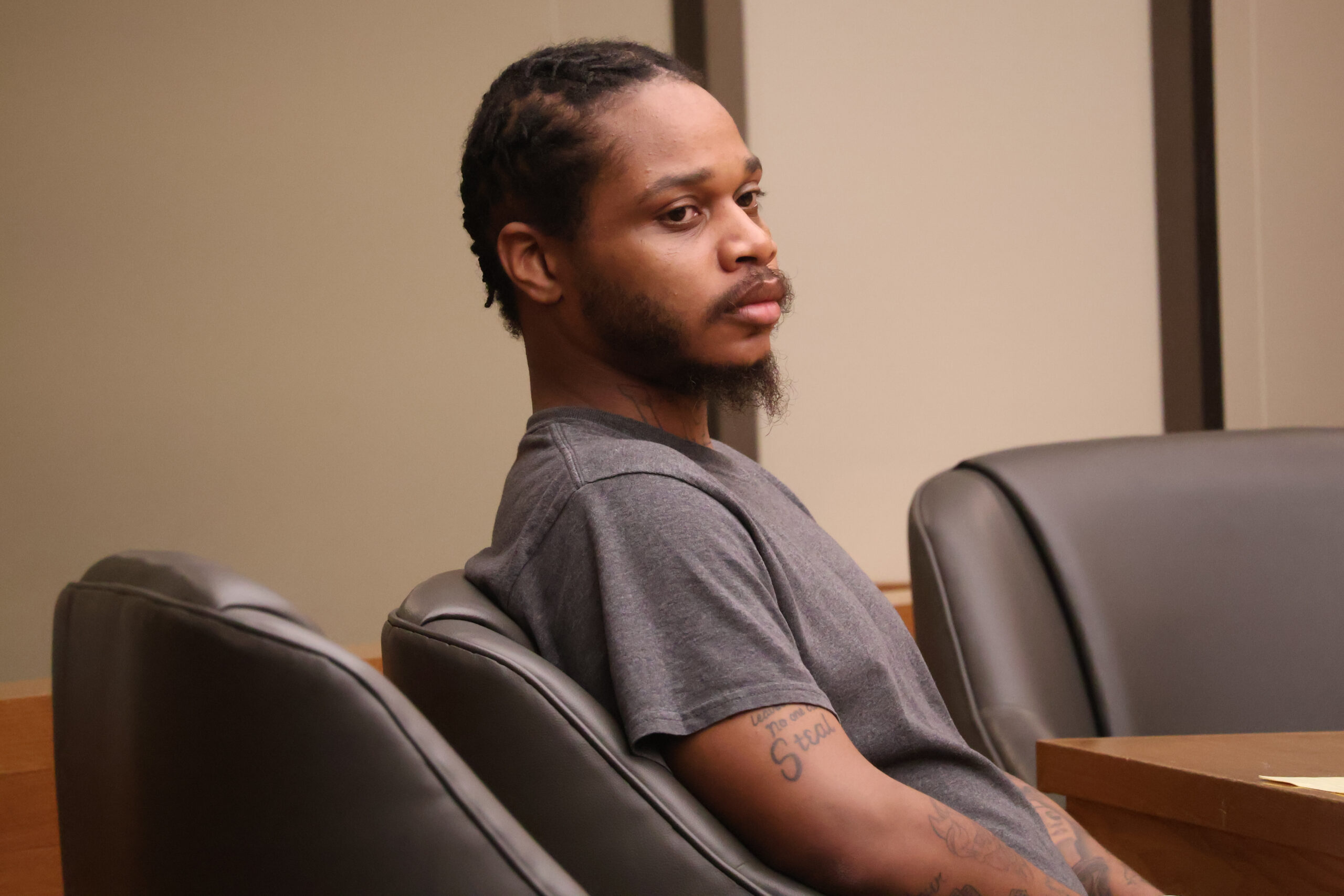 15-year-old testifies that she was given cocaine in exchange for sex ...